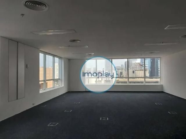 Conjunto para alugar, 136 m² Cidade Monções São Paulo/SP