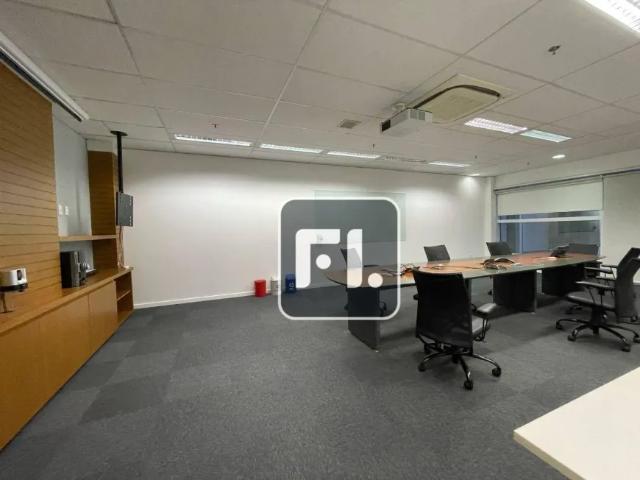 Conjunto para alugar, 2040 m² por R$ 217.402,83/mês Barra Funda São Paulo/SP
