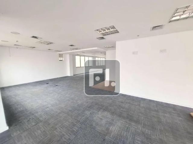 Conjunto para alugar, 240 m² por R$ 31.600,08/mês Bela Vista São Paulo/SP