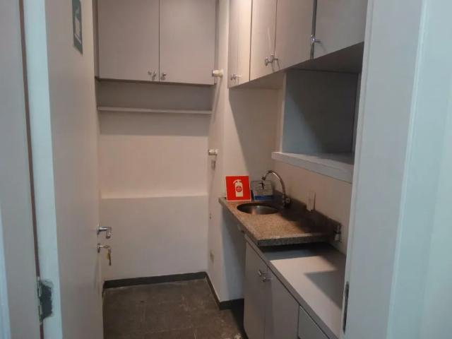 Conjunto para alugar, 242 m² por R$ 24.119,88 Itaim Bibi São Paulo/SP