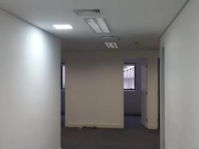 Conjunto para alugar, 250 m² por R$ 30.320,00/mês Itaim Bibi São Paulo/SP