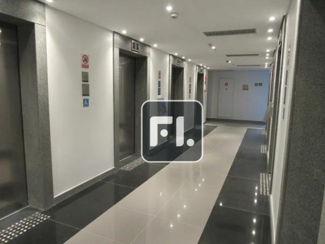 Conjunto para alugar, 288 m² por R$ 20.216,67/mês Empresarial 18 do Forte Barueri/SP