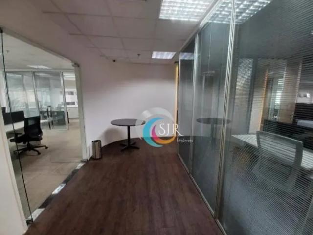 Conjunto para alugar, 292 m² Cidade Monções São Paulo/SP