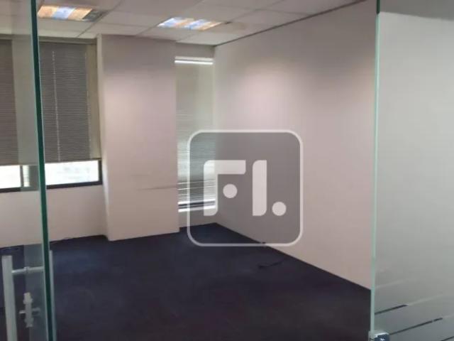 Conjunto para alugar, 380 m² por R$ 31.000,05/mês Alphaville Industrial Barueri/SP
