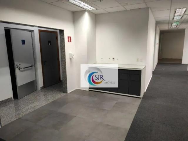 Conjunto para alugar, 381 m² Cidade Monções São Paulo/SP