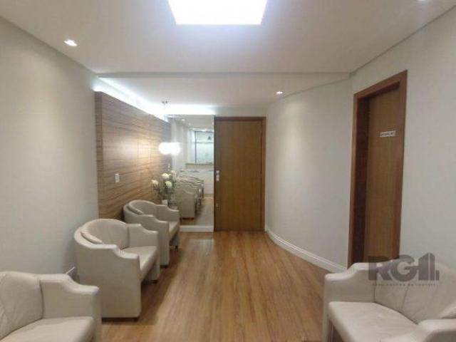 Conjunto/sala 68 m² Centro Histórico