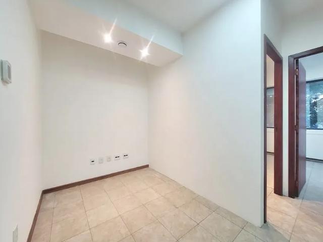 CONJUNTO/SALA no bairro Praia de Belas em Porto Alegre