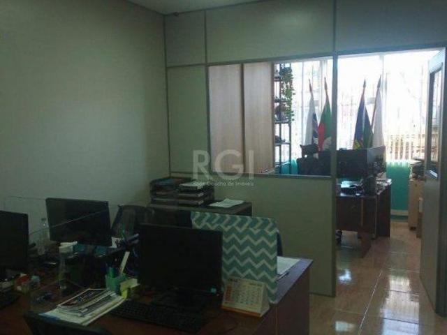 Conjunto/Sala para Venda 79.96m², 0 dormitórios, Teresópolis