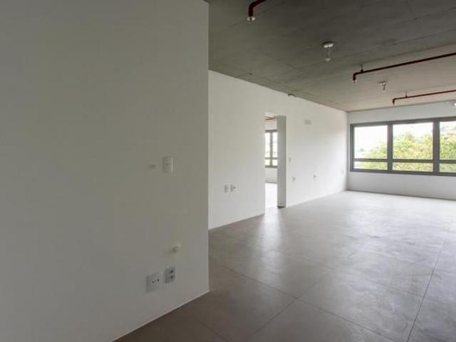Conjunto/Sala para Venda 118.74m², 0 dormitórios, São João