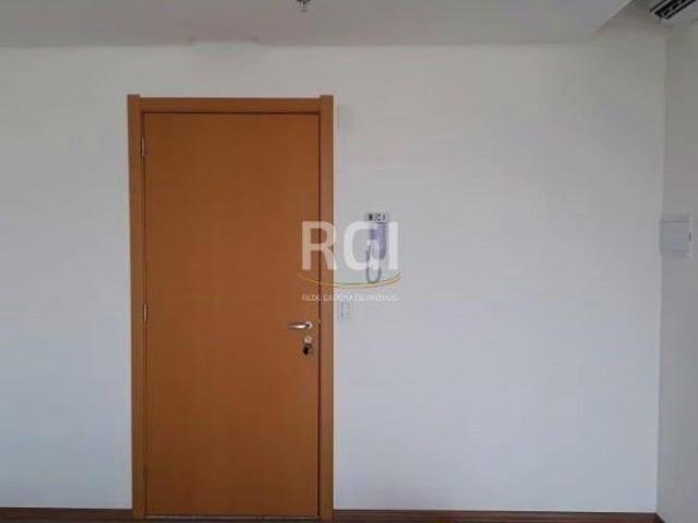 Conjunto/Sala para Venda 38.58m², 0 dormitórios, Cidade Baixa