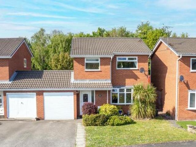Connah´s Quay, Field Park, Deeside, 3 Bedroom Link