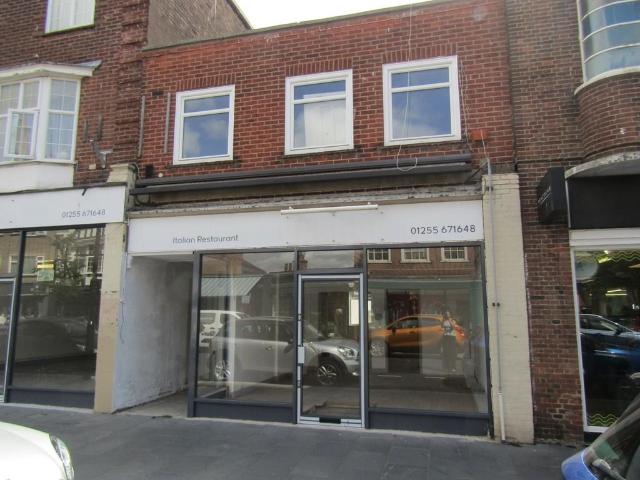 Connaught Avenue, Frinton on Sea CO13 2 bed apartment to rent £1,000 pcm £231 pw