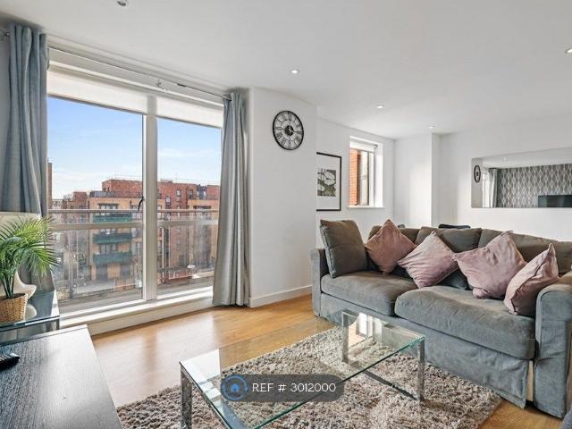 Connaught Heights, London E16, 2 bed flat to rent, £2,400 pcm | PrimeLocation