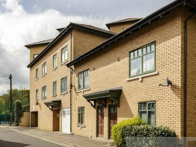 Connaught Mews, Jesmond, 2 Bedroom Terraced