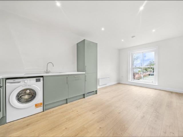 Connaught Road, Woking 1 bedroomProperty for lettings Seymours