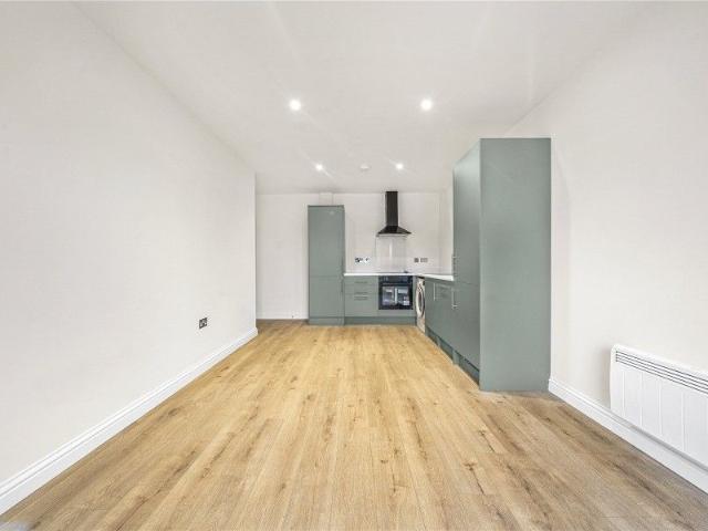 Connaught Road, Woking, Surrey, GU24