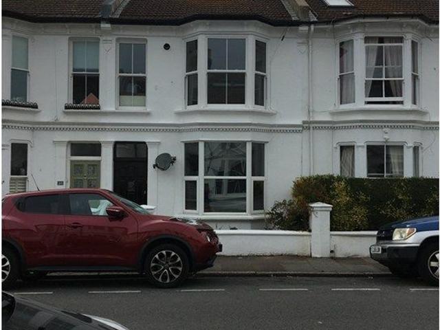 Connaught Terrace, Hove BN3, 2 bed flat to rent, £1,400 pcm | PrimeLocation