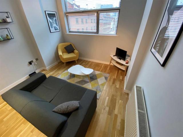 Connect House, Henry Street, Manchester M4, 1 bed flat to rent, £1,200 pcm | PrimeLocation