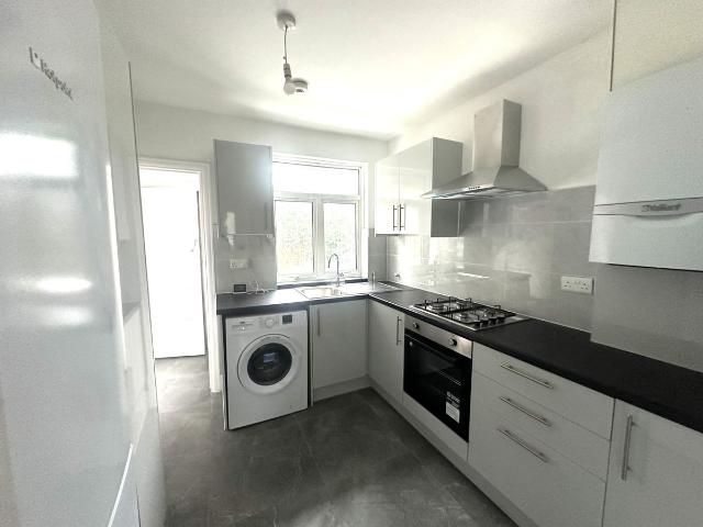 Connell Crescent, London W5, 2 bed flat to rent, £2,250 pcm | PrimeLocation
