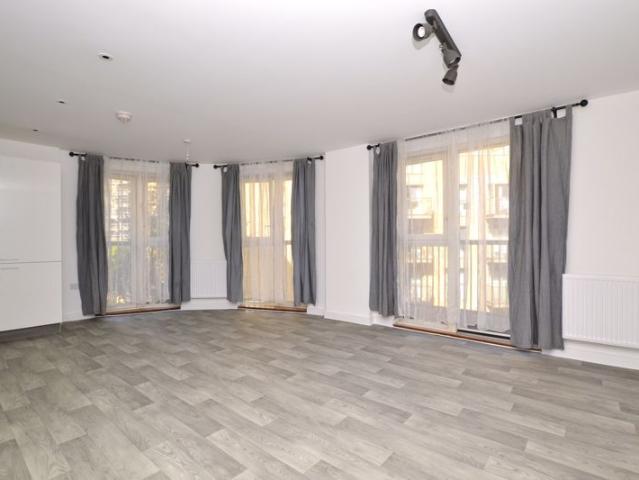 Connersville Way, Croydon CR0, 2 bed flat to rent, £1,750 pcm | PrimeLocation