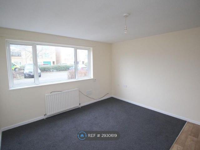Conniburrow, Milton Keynes MK14, 2 bed flat to rent, £1,250 pcm | PrimeLocation