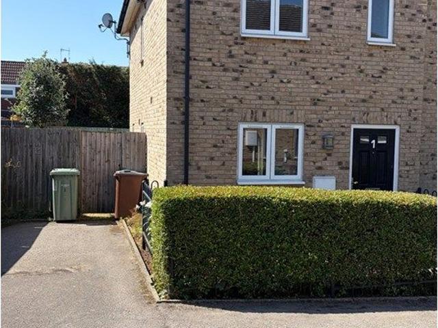 Conrad Court, Nottingham NG6, 2 bed terraced house to rent, £995 pcm | PrimeLocation