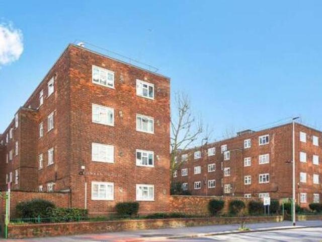 Conrad House, Nine Elms, 2 Bedroom Flat