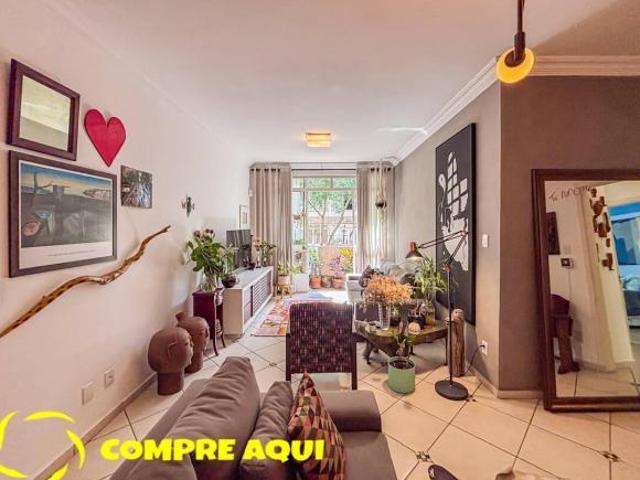 Consolação | Predinho | 3 Quartos | Suíte | Armários | Sacada | 126m²