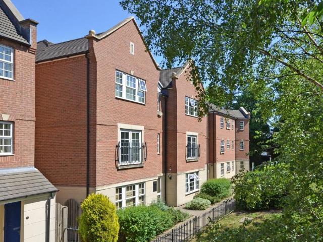 Consort House, Sovereign Park, York. 2 bed flat to rent £1,175 pcm £271 pw