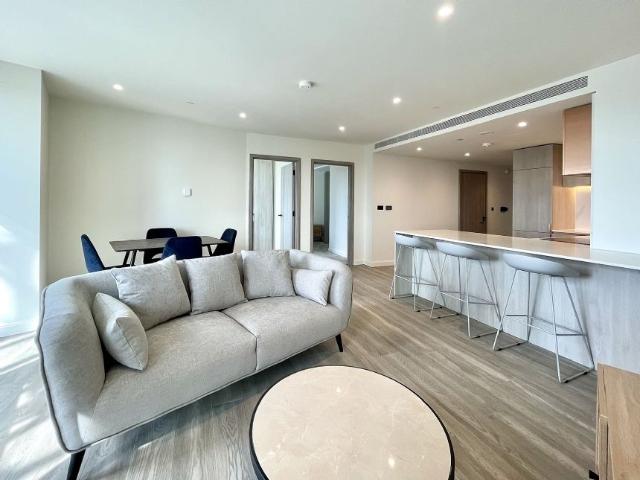 Consort Place, Aspen, 50 Marsh Wall, London E22, 2 bed flat to rent, £3,597 pcm | PrimeLocation