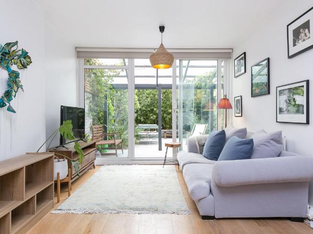 Consort Road, London SE15, 3 bed flat to rent, £4,117 pcm | PrimeLocation