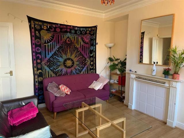 Consort Street, Hyde Park, Leeds 3 bed house to rent £1,820 pcm £420 pw