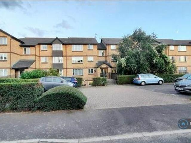 Constable Court, London, 2 Bedroom Flat