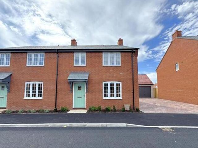 Constable Crescent, Chesil Reach, 3 Bedroom Semi detached