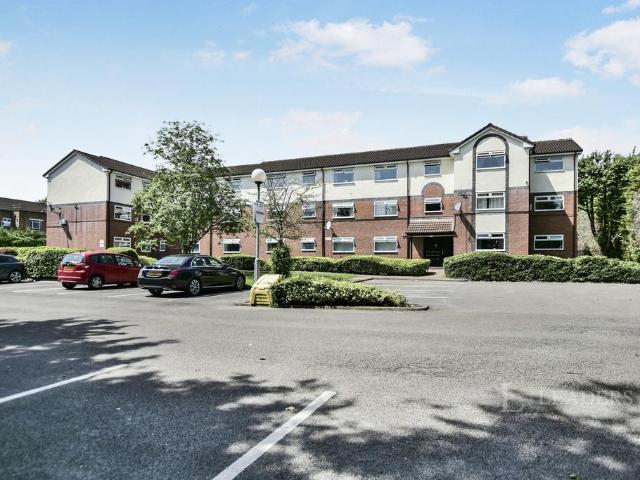 Constance Gardens, Salford, Greater. 2 bed flat to rent £1,000 pcm £231 pw