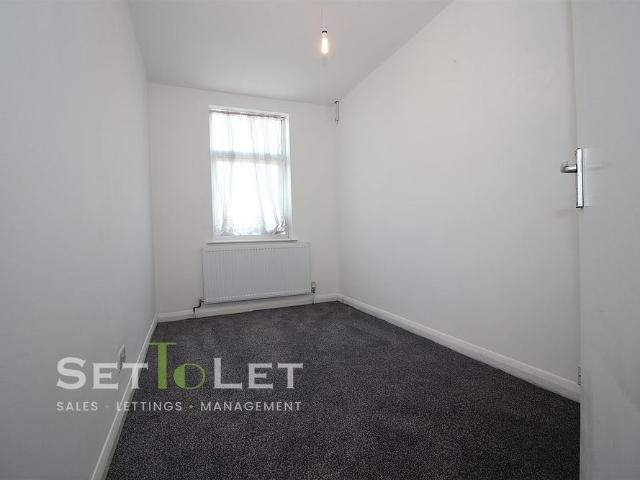 Constance Road, Leicester, LE5 5DB