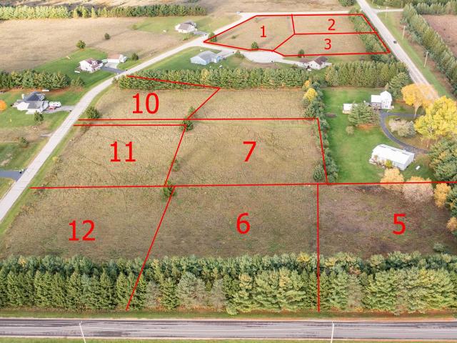 Constance Rd, Unit 6, Waupaca, WI 54981 | MLS #20803 | Compass
