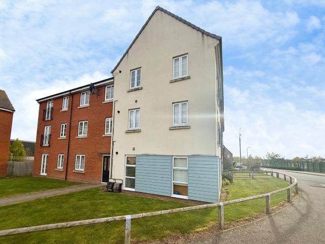 Constantine Drive, Stanground South, Peterborough PE2, 2 bed flat to rent, £880 pcm | PrimeLocation