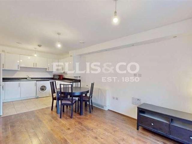 Constantine House, Varcoe Gardens, Hayes, UB3