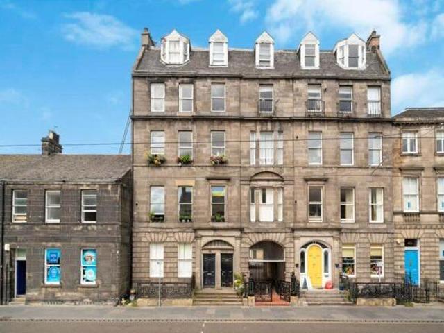 Constitution Street, The Shore, 3 Bedroom Flat
