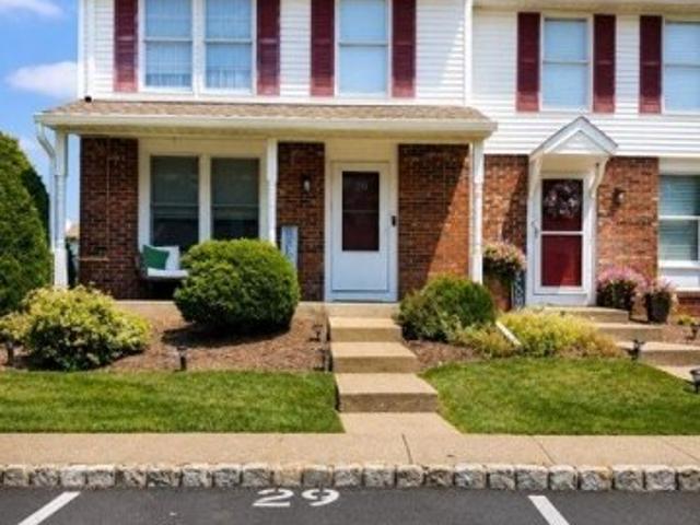 Constitution Way, Franklin, Condo For Sale