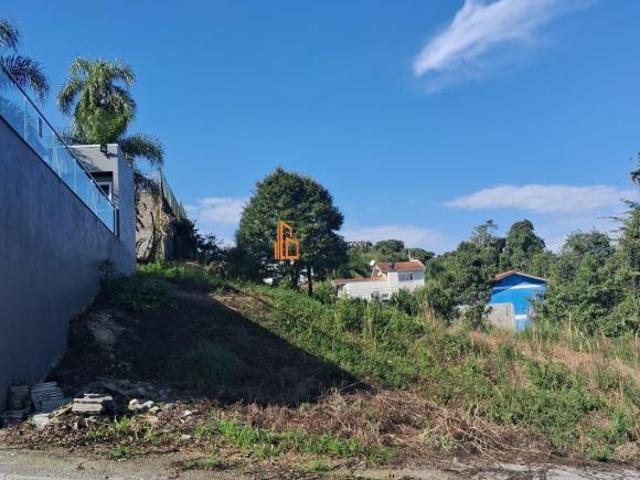 CONSTRUA A CASA DA SUA FAMÍLIA NESSE TERRENO!