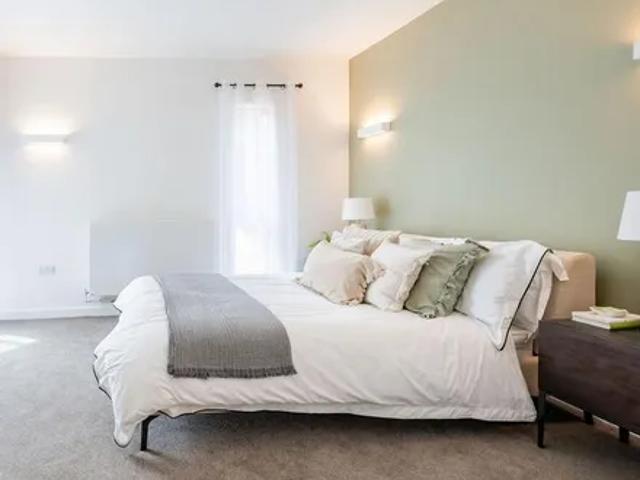Consulate General of Algeria, 5 Portal Way, London, W3 6RT, United Kingdom | 3 bed house for rent #168123600 | Rentberry
