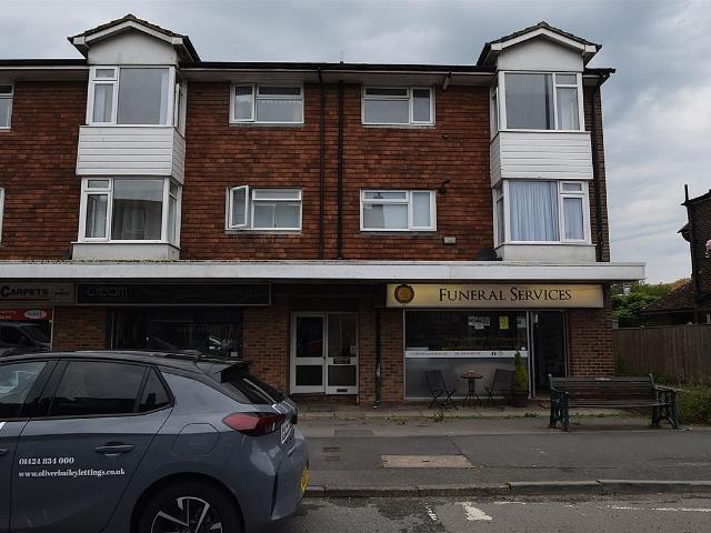 Cooden Sea Road, Bexhill On Sea TN39, 2 bed flat to rent, £950 pcm | PrimeLocation