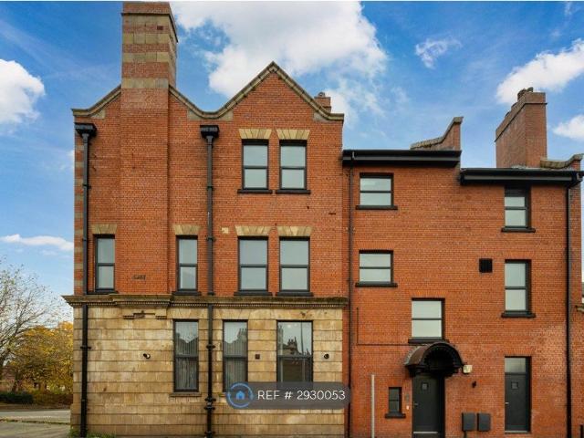 Cook St, Ellesmere Port CH65, 1 bed flat to rent, £875 pcm | PrimeLocation