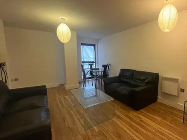 Cook Street, Blackfriars, Salford, M3 7BE, United Kingdom | 3 bed apartment for rent #140658057 | Rentberry