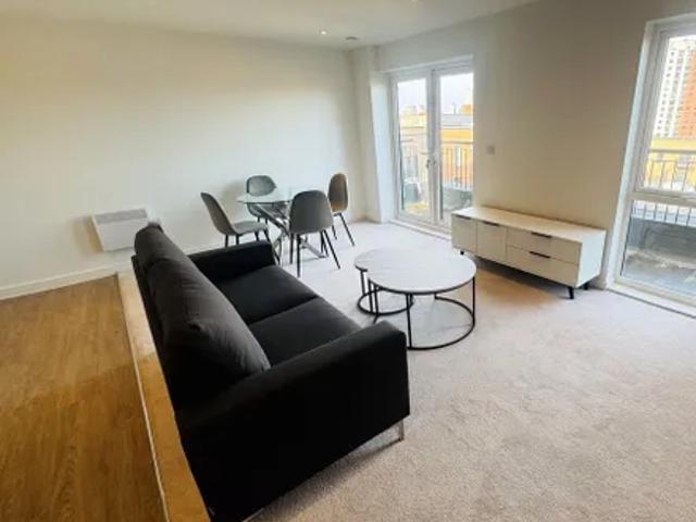 Cooke Place, Salford, M5 3LJ, United Kingdom | 3 bed apartment for rent #166511432 | Rentberry