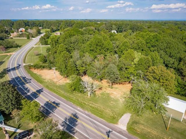 Cookeville Hwy, Smithville, TN 37166