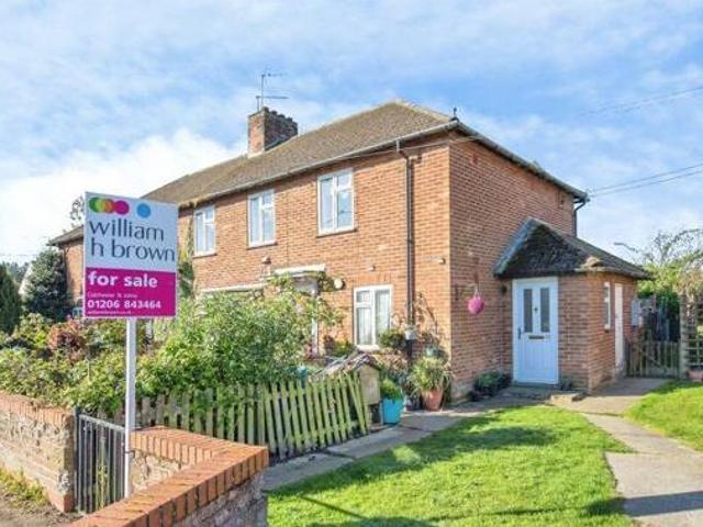 Cooks Hill, Boxted, 2 Bedroom Maisonette