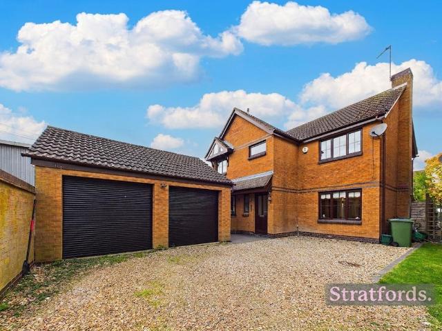 Cooks Meadow, Edlesborough, LU6 4 bed detached house to rent £2,250 pcm £519 pw